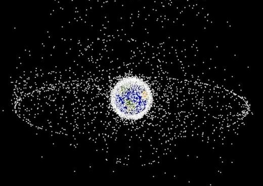 Starlink Satellite Falls Out of Orbit After Malfunction, Captured in ...